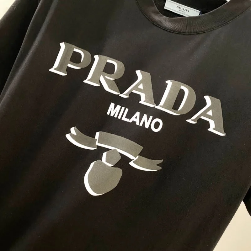 High fidelity Prada T-Shirts