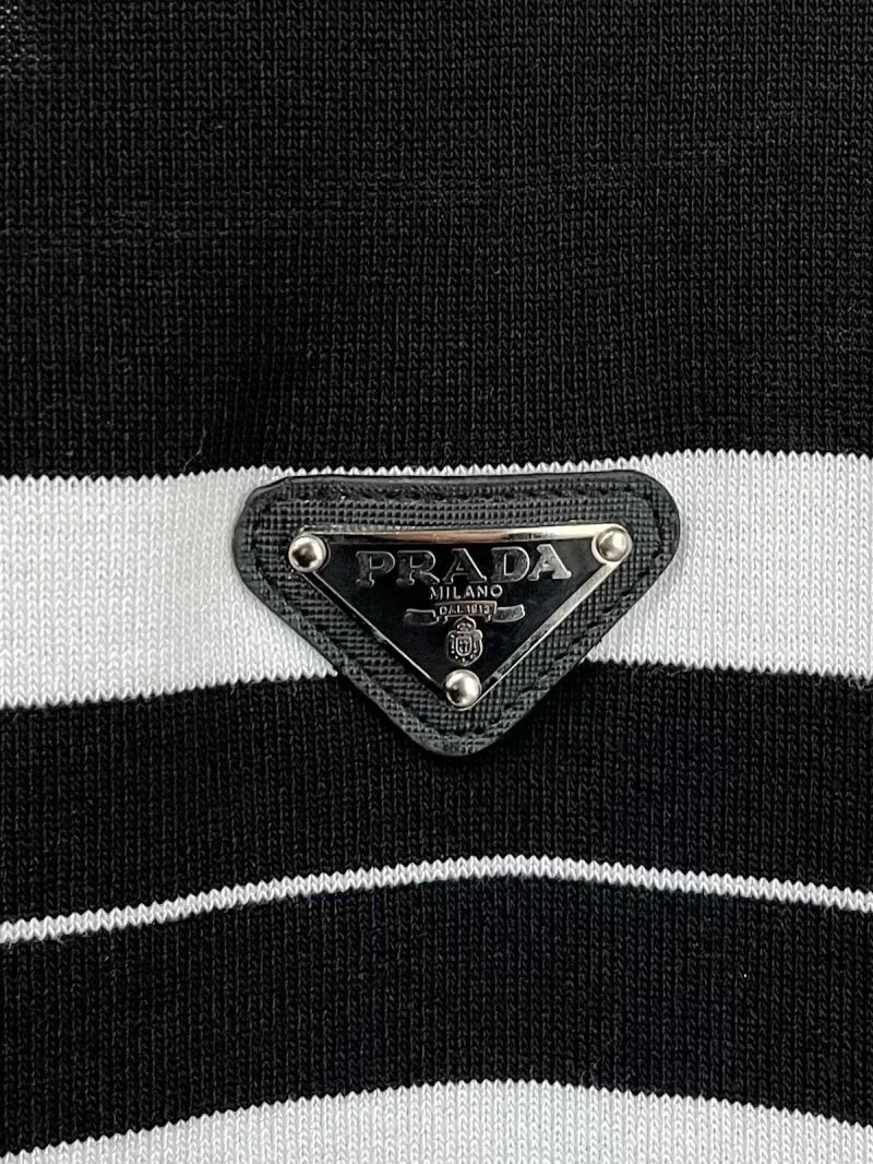 Cut-rate Prada T-Shirts