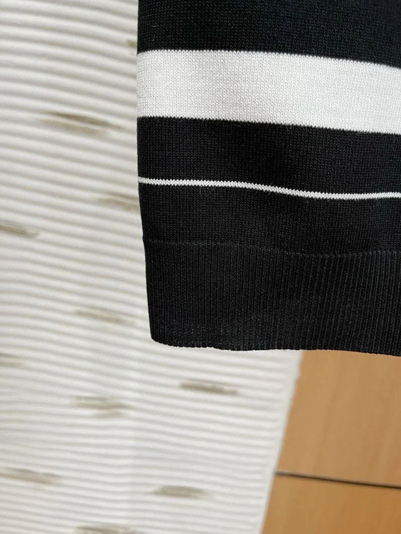 Cut-rate Prada T-Shirts