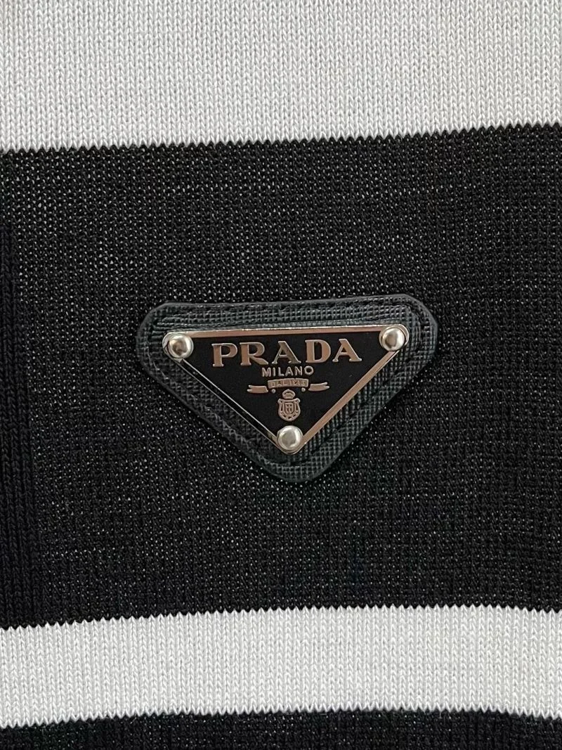 Bargain Prada T-Shirts
