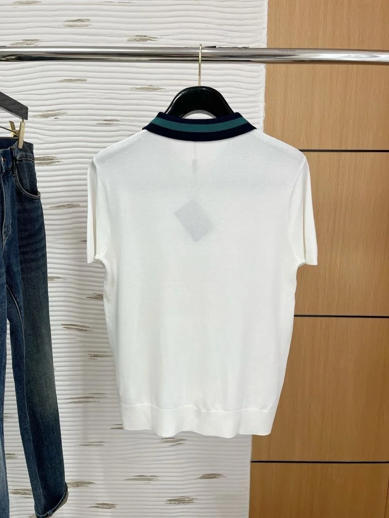Low-cost Prada T-Shirts