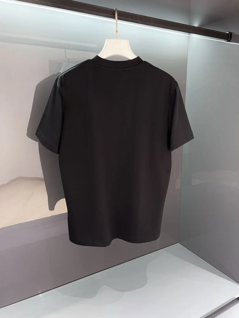 High fidelity Prada T-Shirts