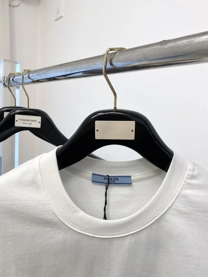 High fidelity Prada T-Shirts