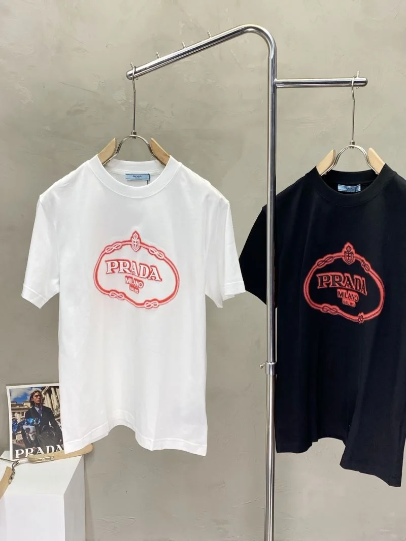 Accurate model Prada T-Shirts