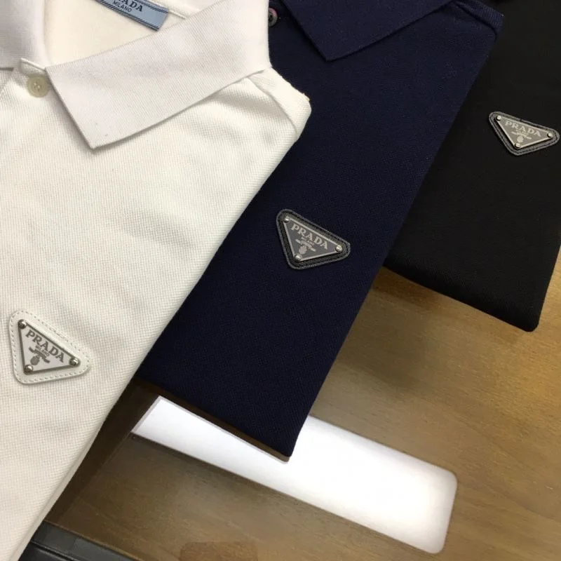 Inexpensive Prada T-Shirts