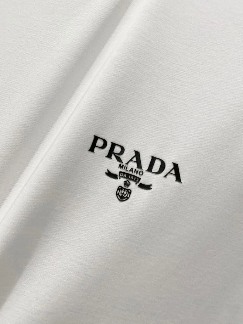 Cut-rate Prada T-Shirts