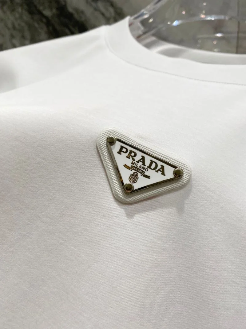 Affordable Prada T-Shirts