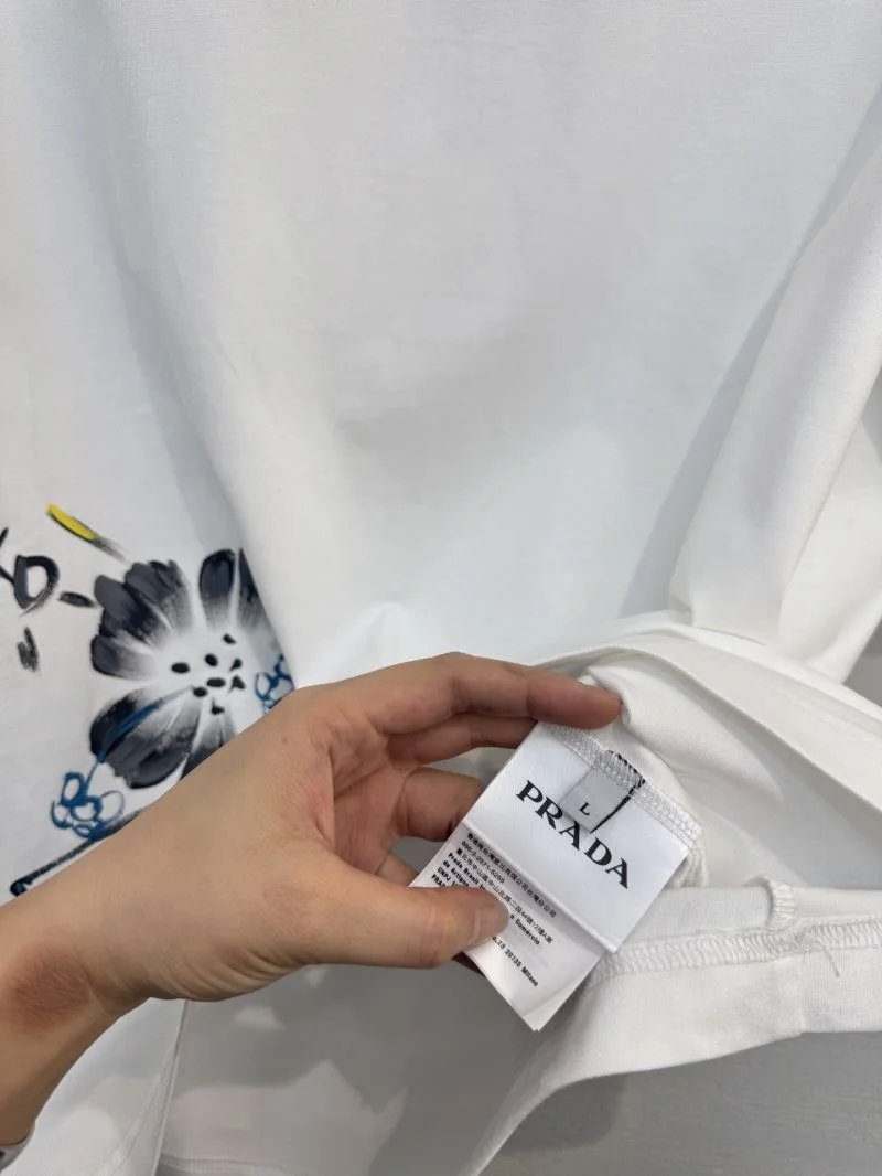 Precise copy Prada T-Shirts