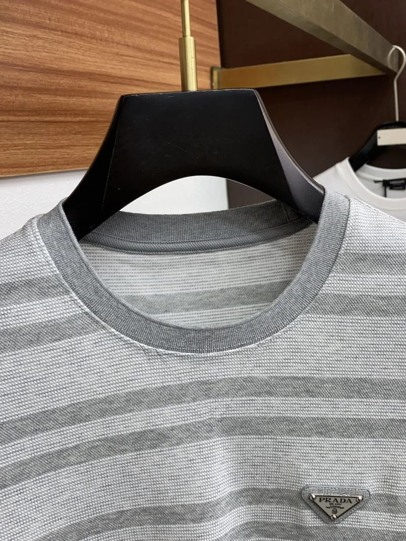 Factory-made Prada T-Shirts