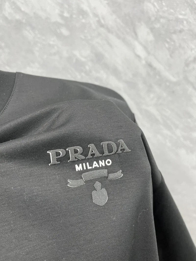 Bargain Prada T-Shirts