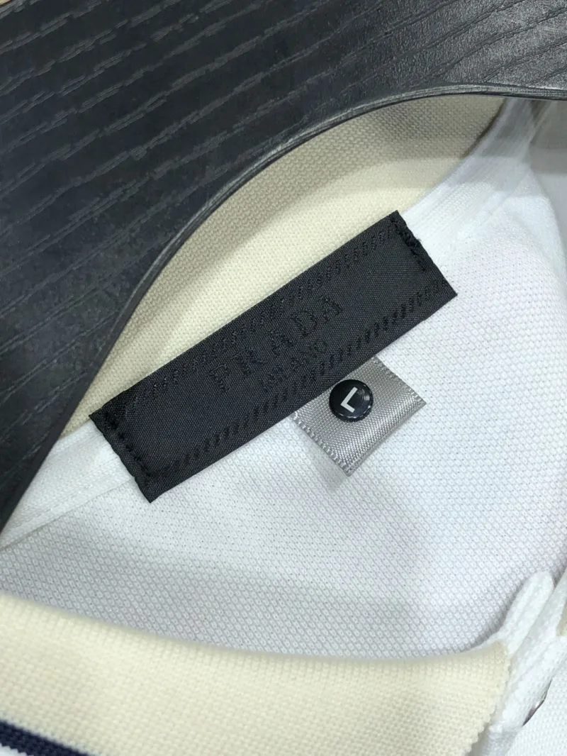 Cut-rate Prada T-Shirts