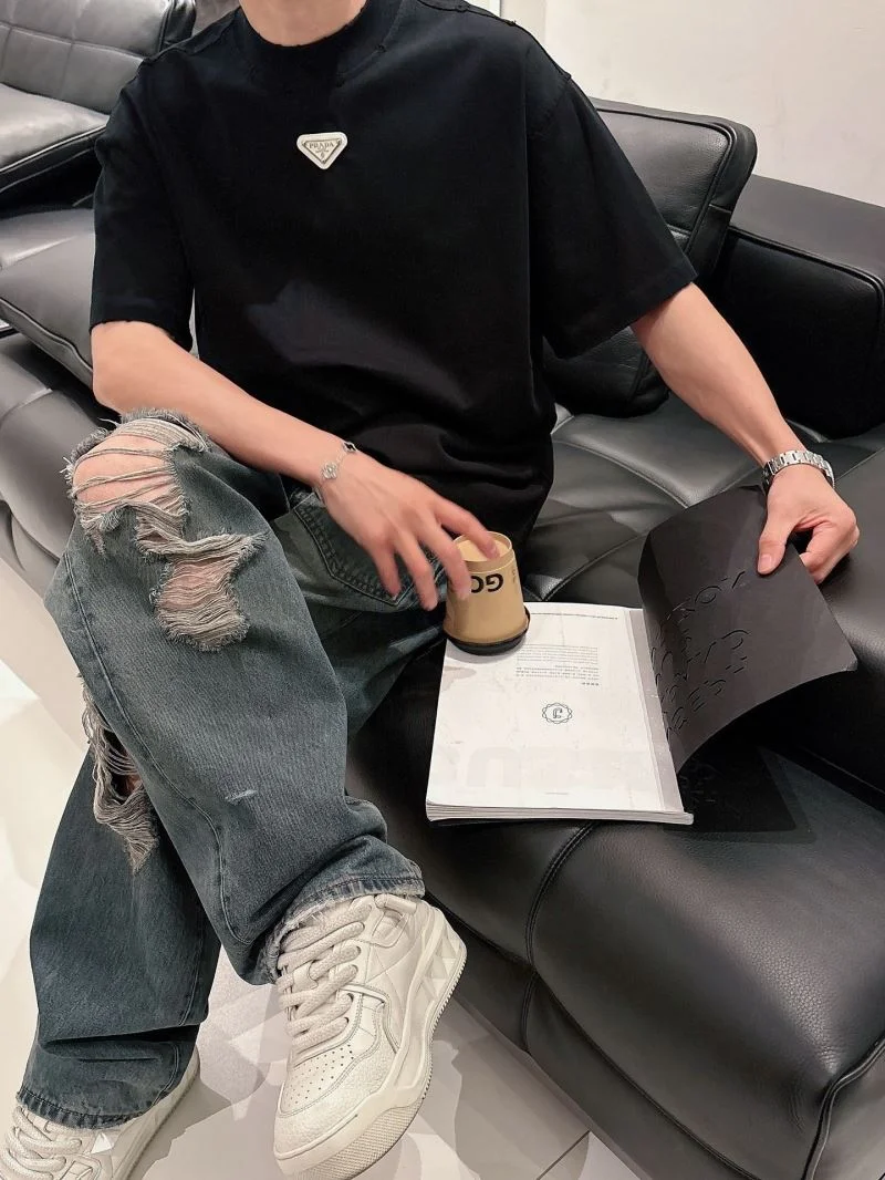 High fidelity Prada T-Shirts