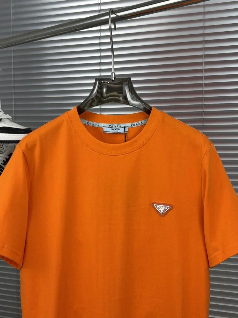 High fidelity Prada T-Shirts