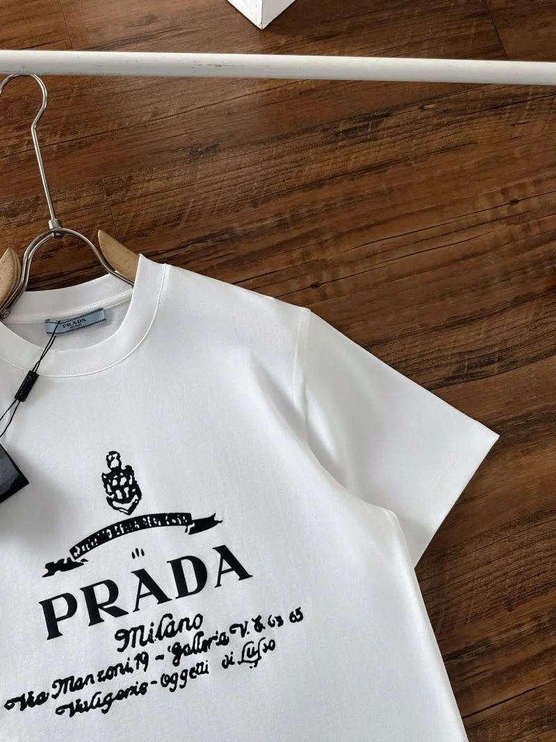 Bargain Prada T-Shirts