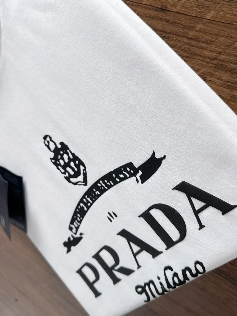 Bargain Prada T-Shirts