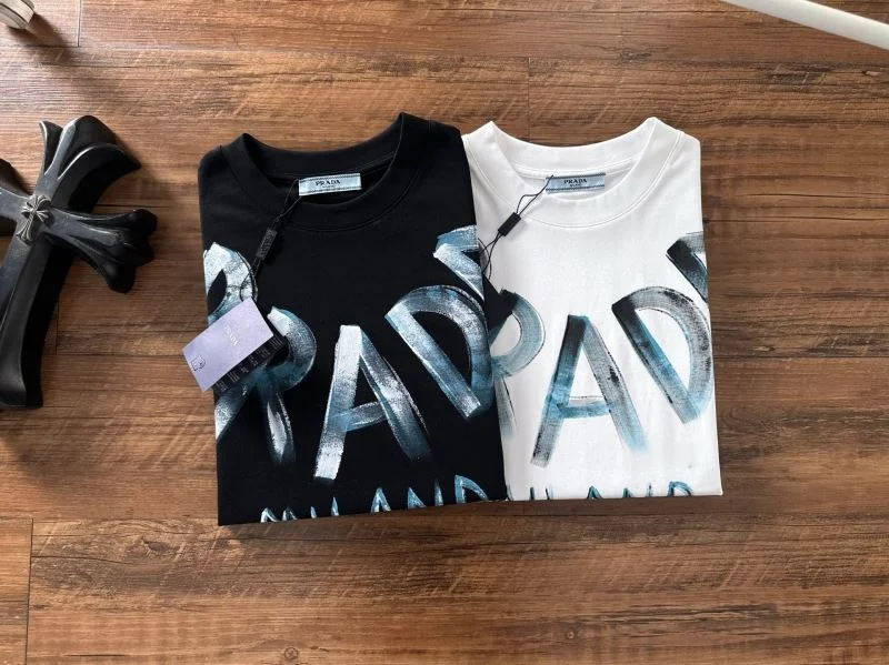 Bargain Prada T-Shirts