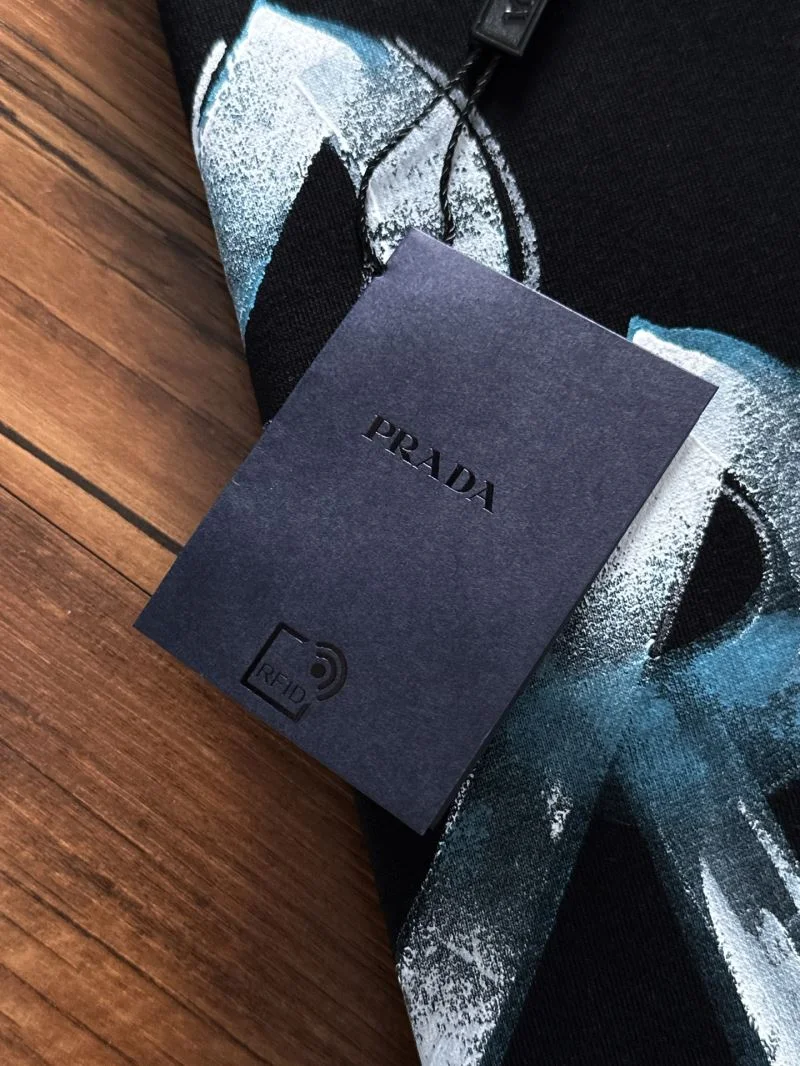 Bargain Prada T-Shirts