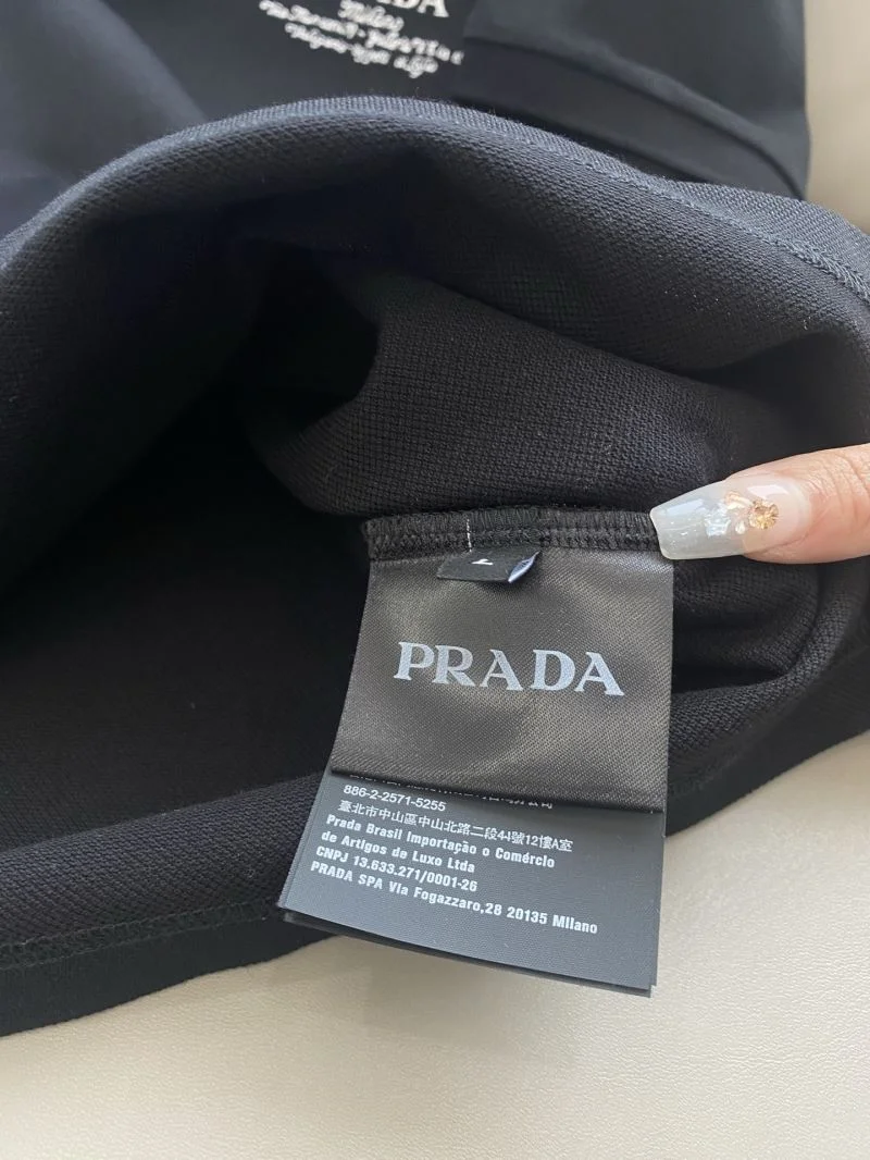Discounted Prada T-Shirts