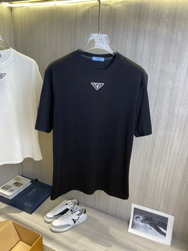 Inexpensive Prada T-Shirts