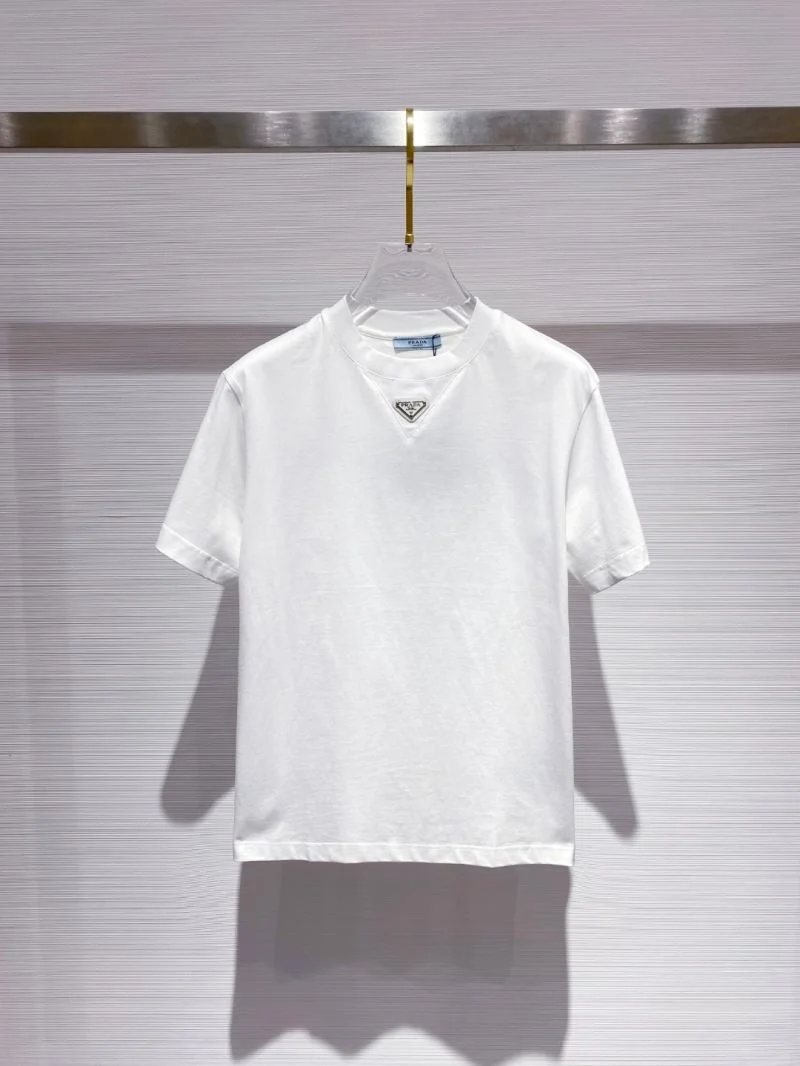 High fidelity Prada T-Shirts