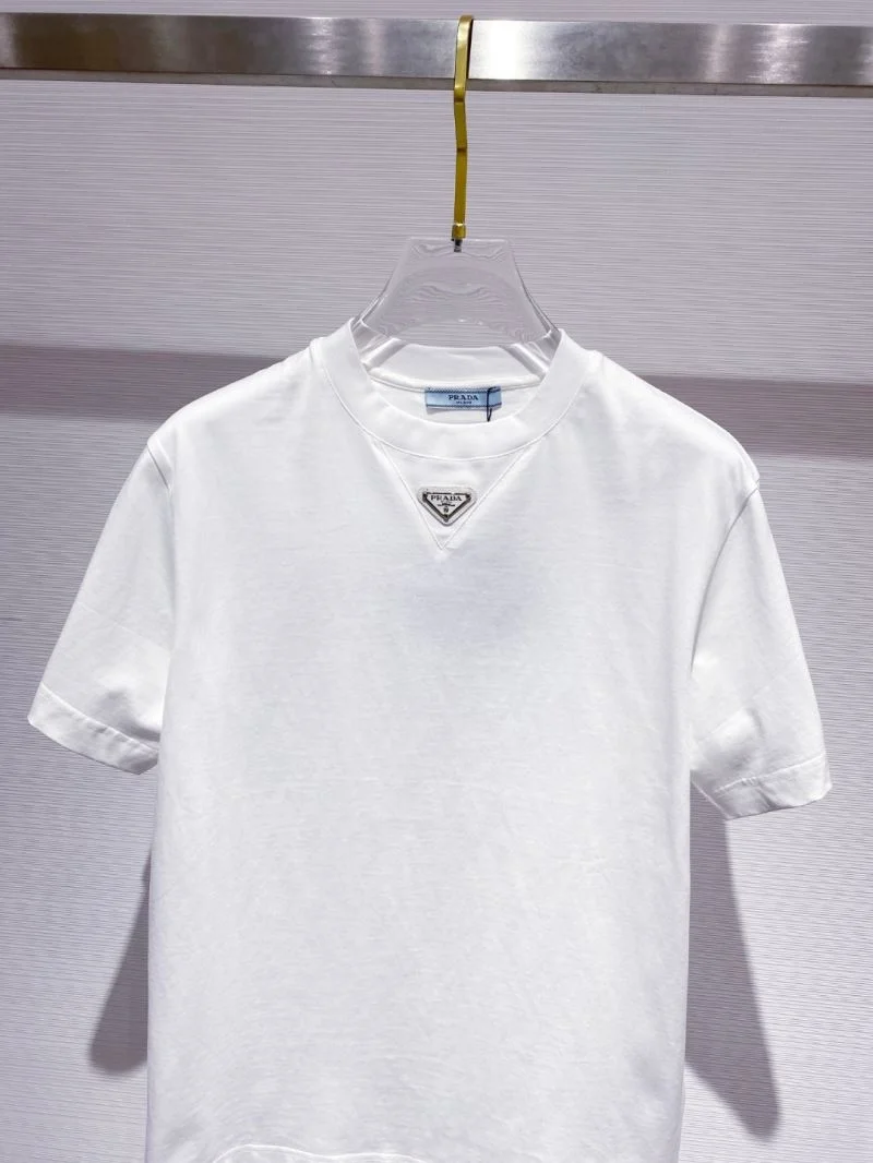 High fidelity Prada T-Shirts