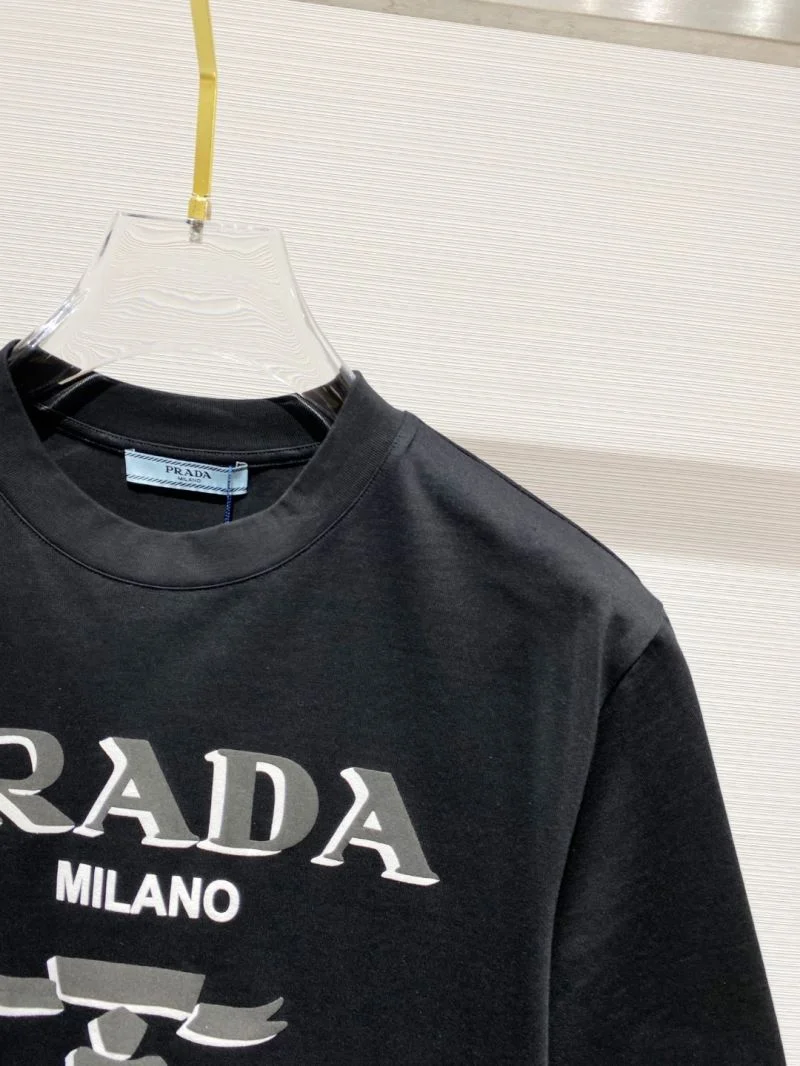 High fidelity Prada T-Shirts