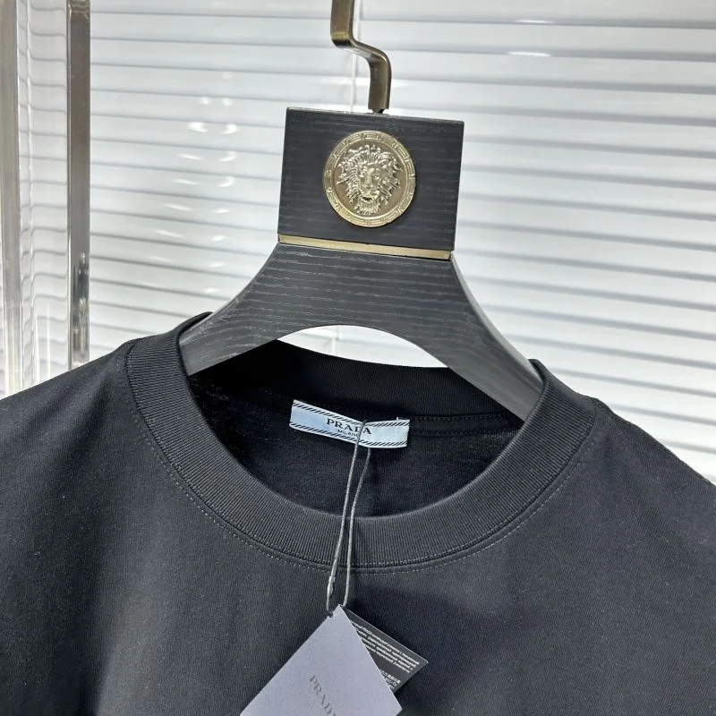 High fidelity Prada T-Shirts