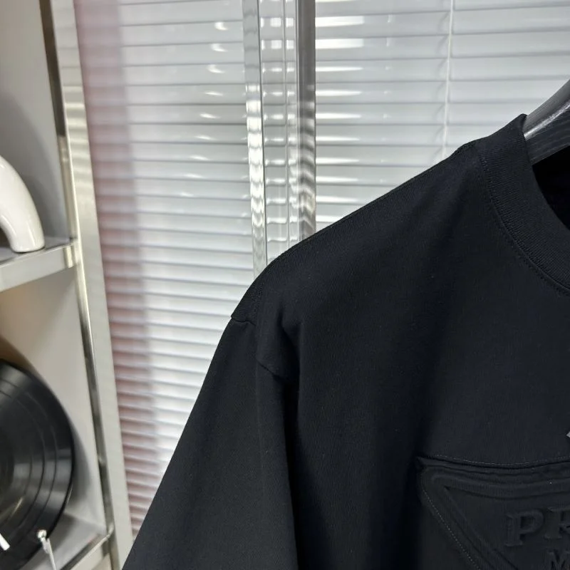 High fidelity Prada T-Shirts
