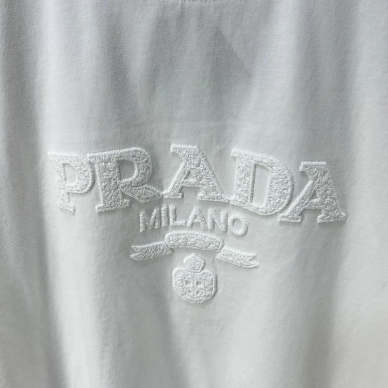Cut-rate Prada T-Shirts