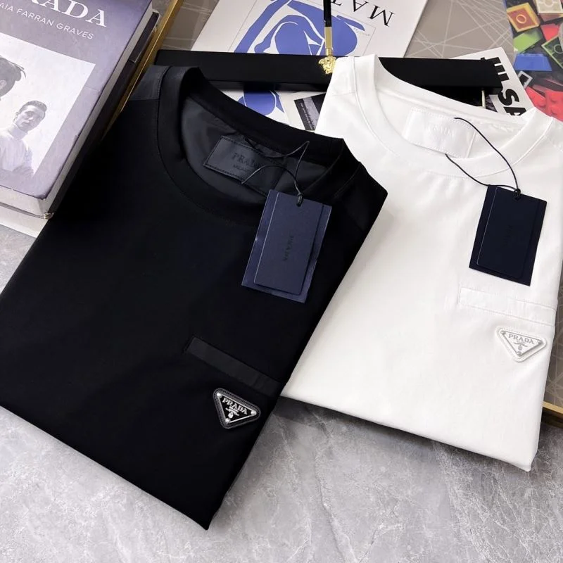 Accurate model Prada T-Shirts