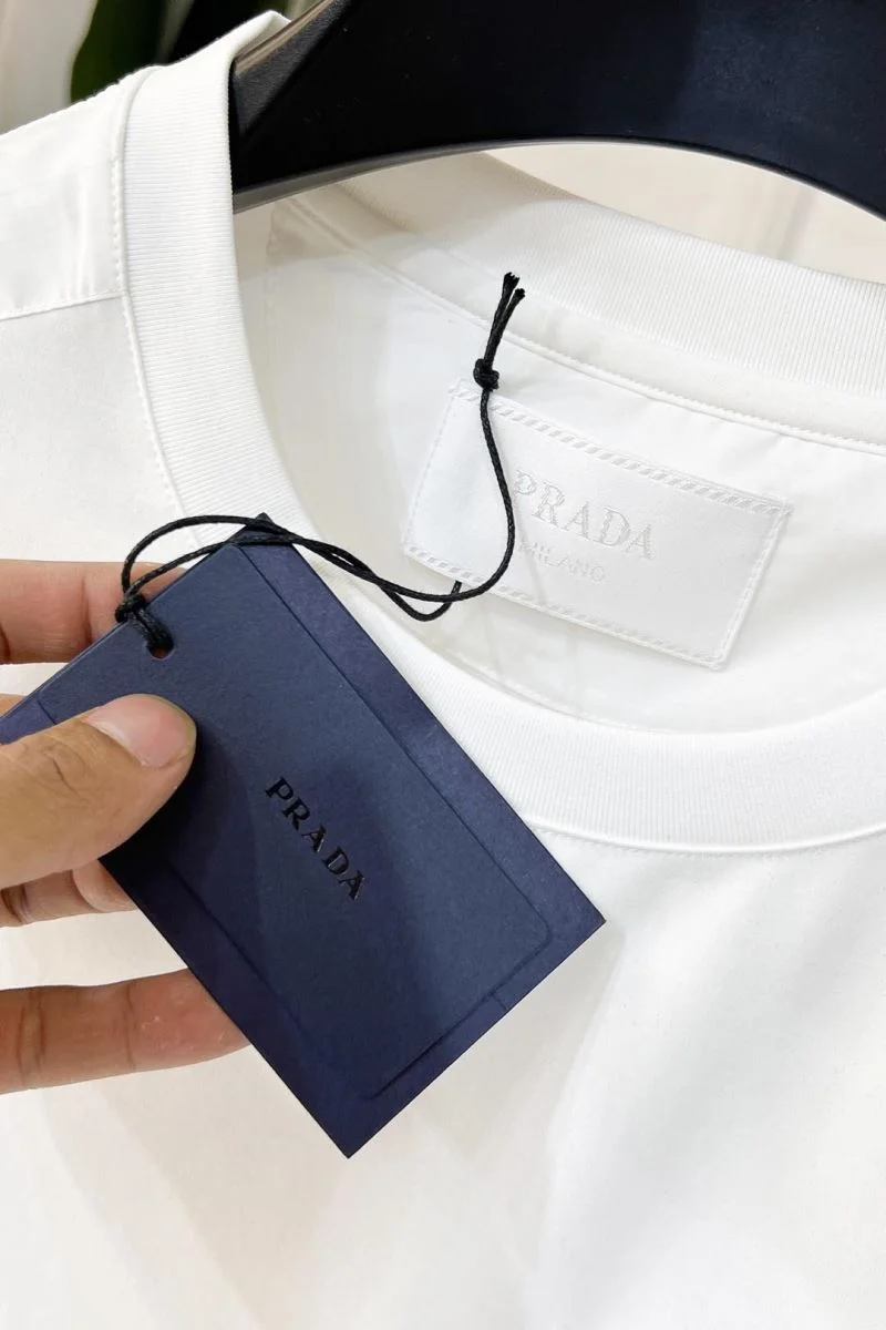 Accurate model Prada T-Shirts