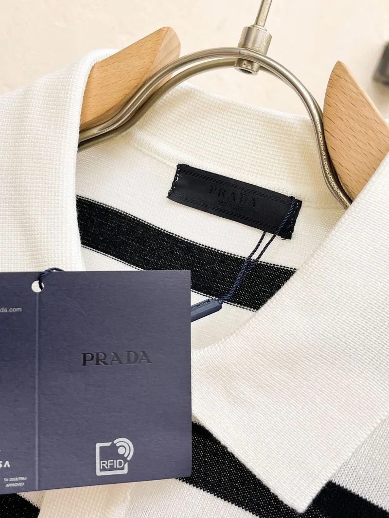Brand-authenticated Prada T-Shirts