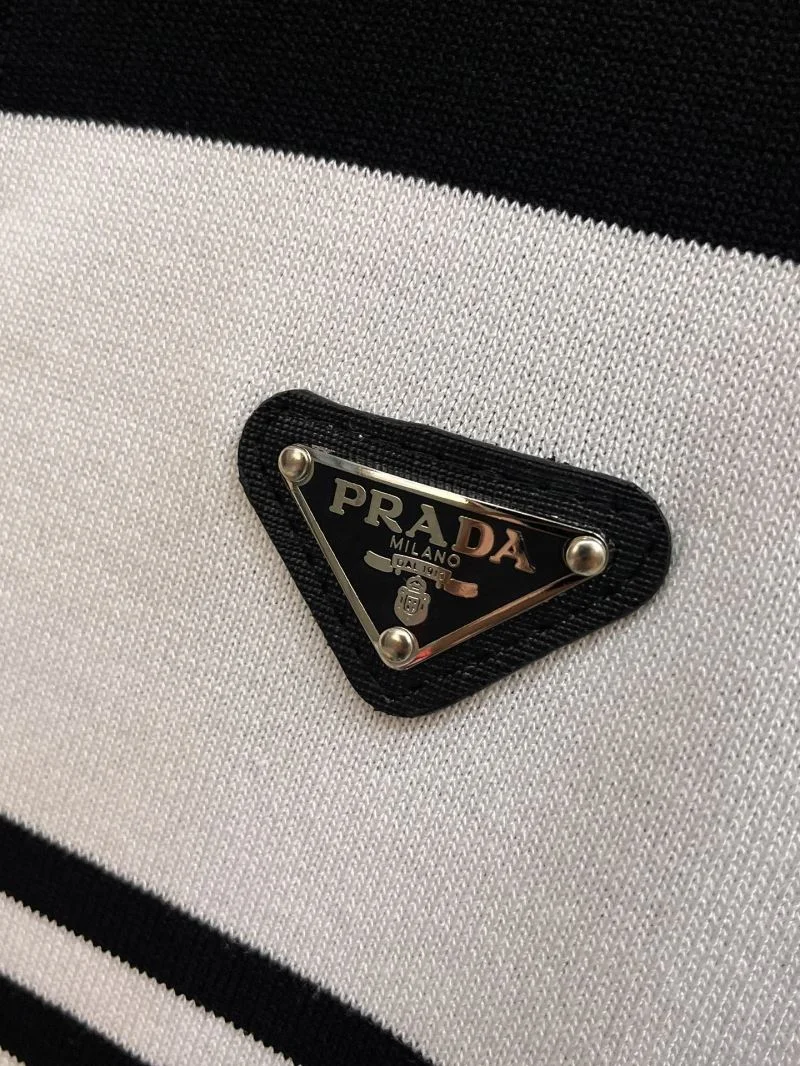 Factory-made Prada T-Shirts