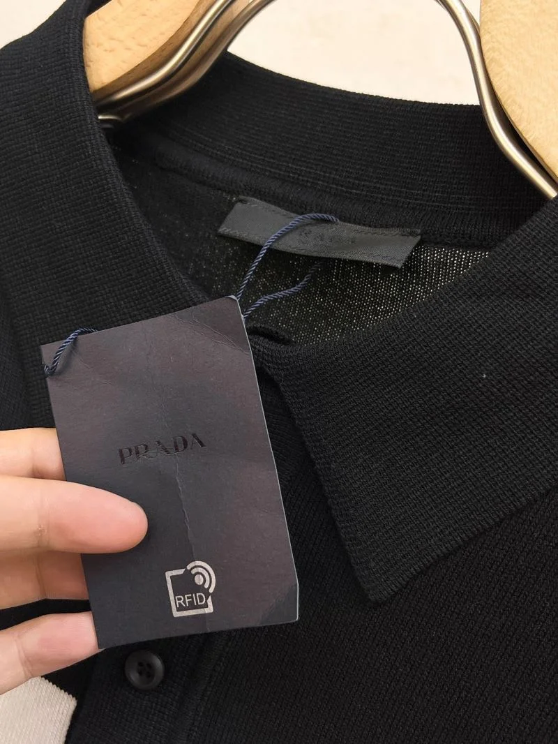 Factory-made Prada T-Shirts