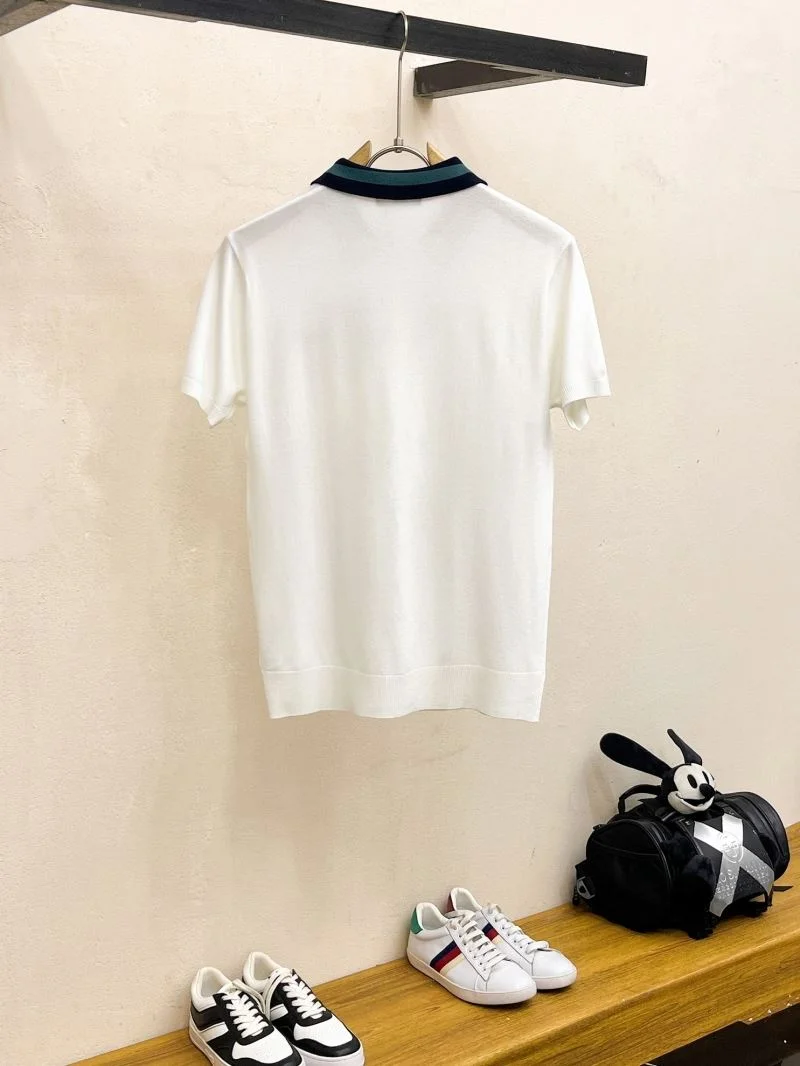 Affordable Prada T-Shirts