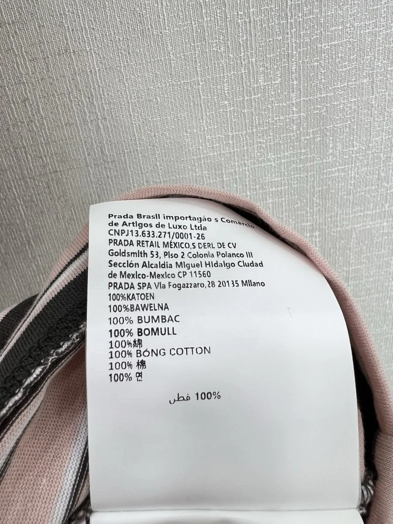 Low-cost Prada T-Shirts
