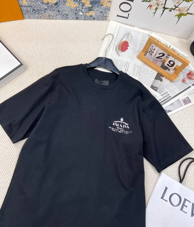High fidelity Prada T-Shirts