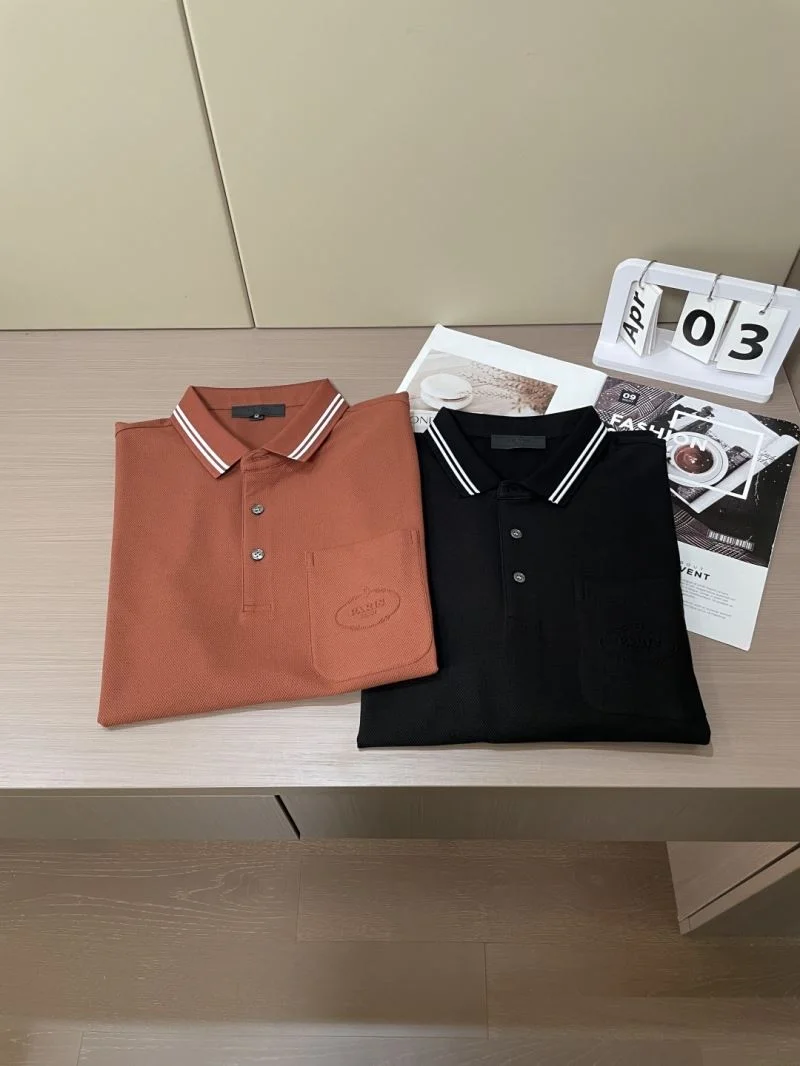 Discounted Prada T-Shirts