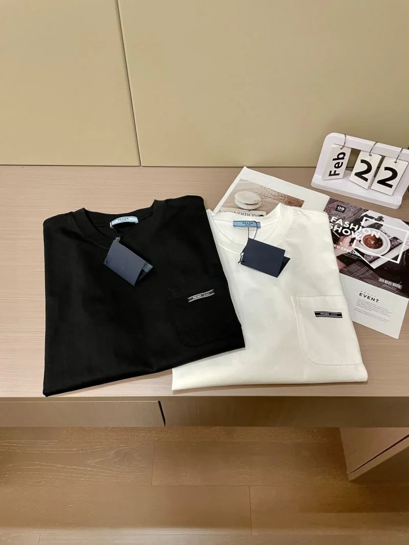 Mirror quality Prada T-Shirts