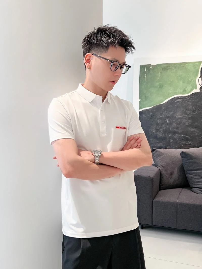 Factory-made Prada T-Shirts