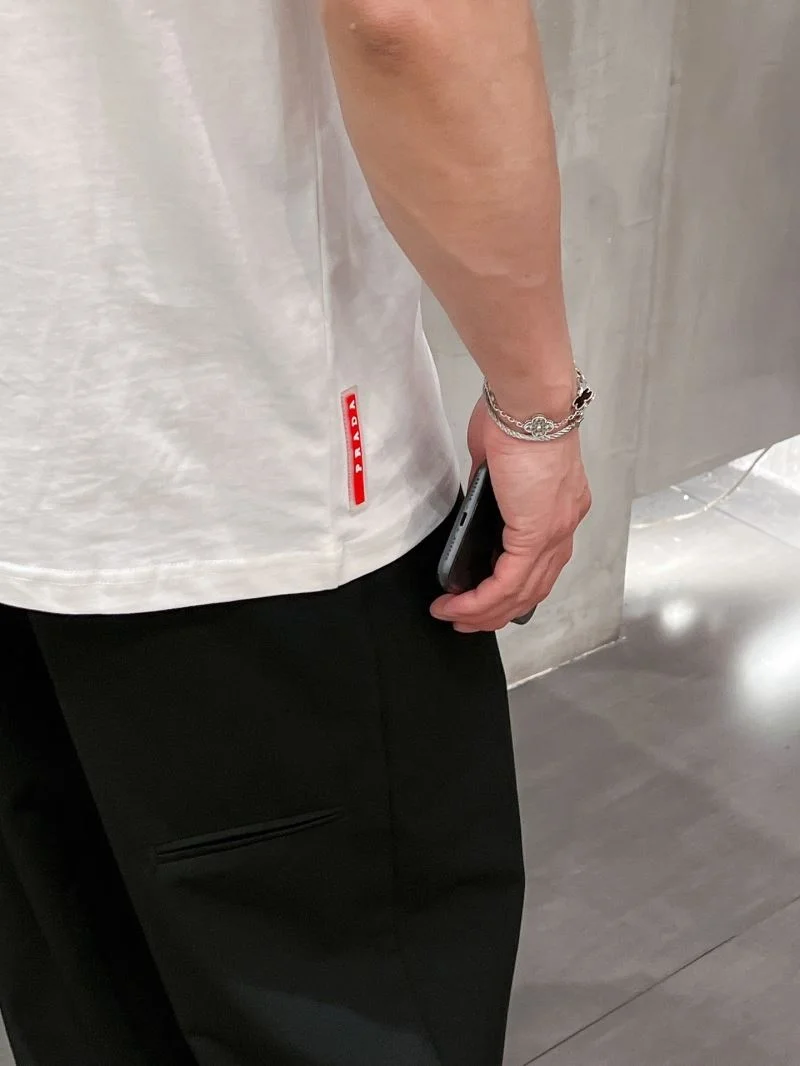 Cut-rate Prada T-Shirts