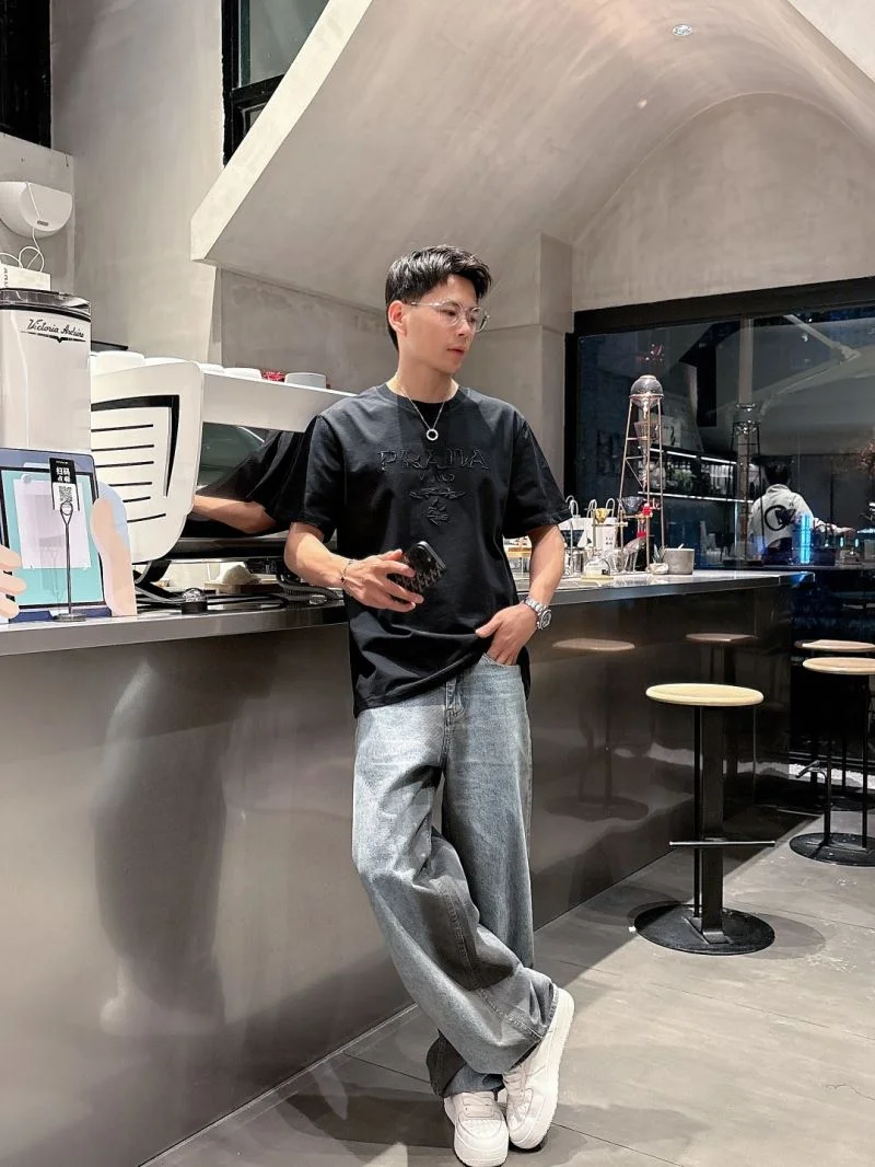 Discounted Prada T-Shirts