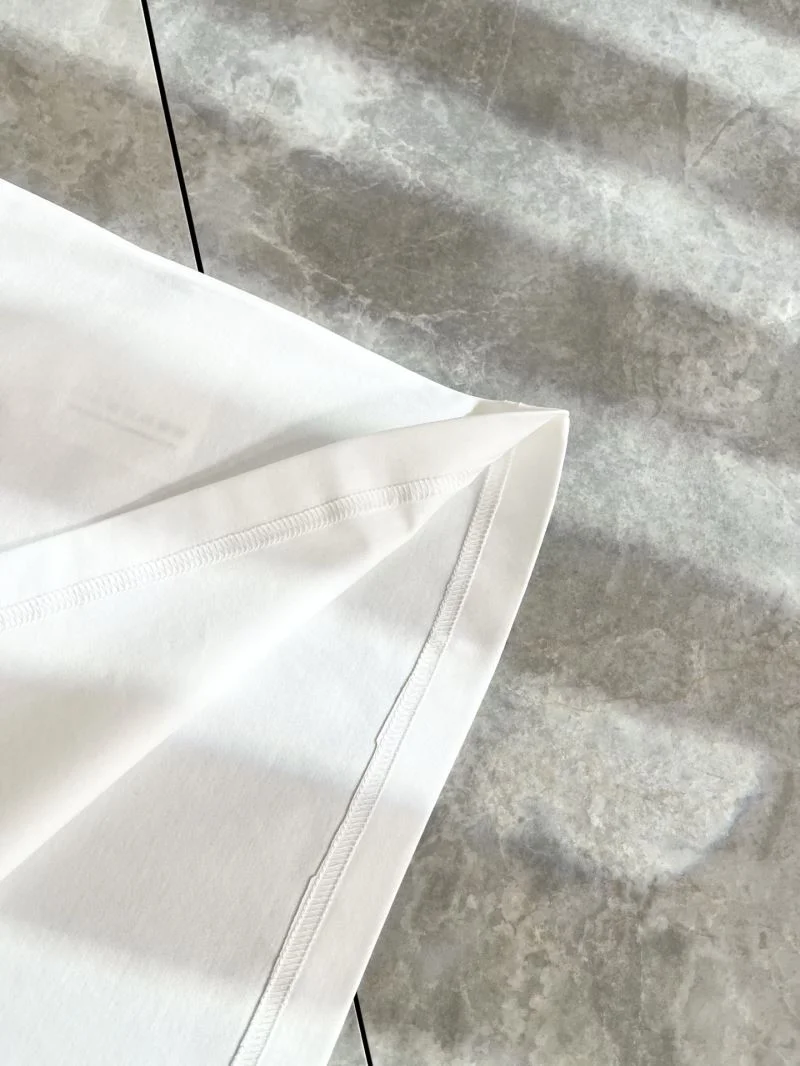 Cut-rate Prada T-Shirts