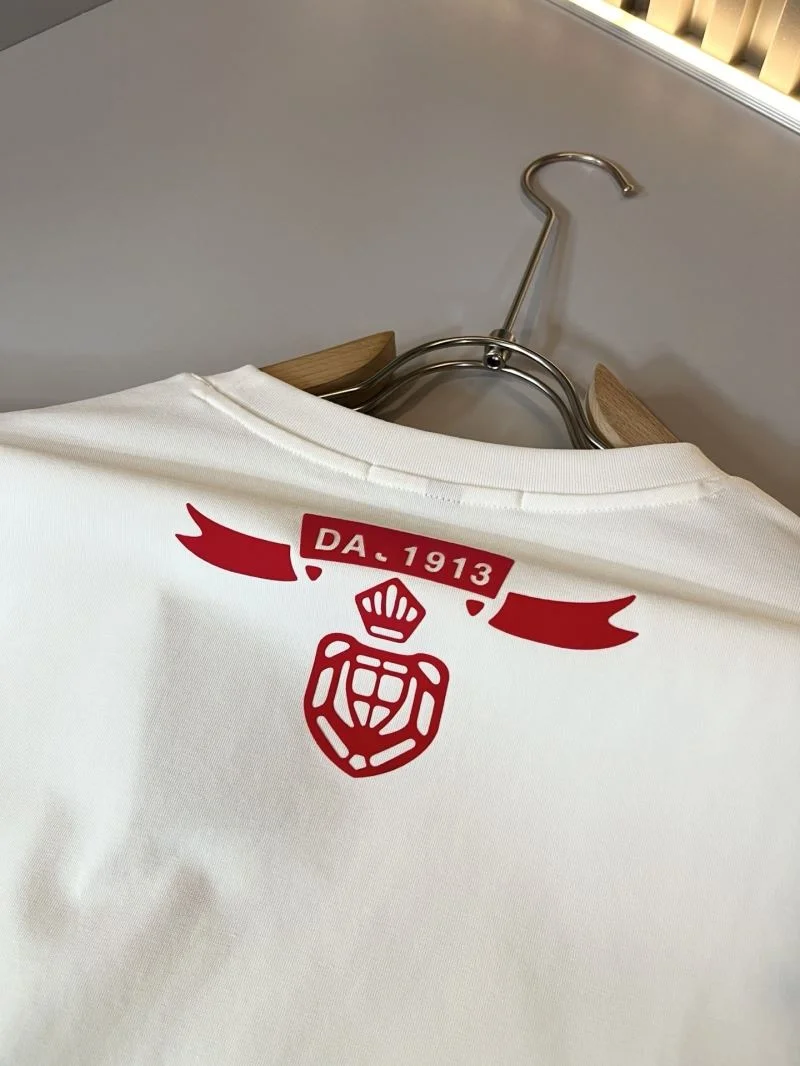 Top match Prada T-Shirts