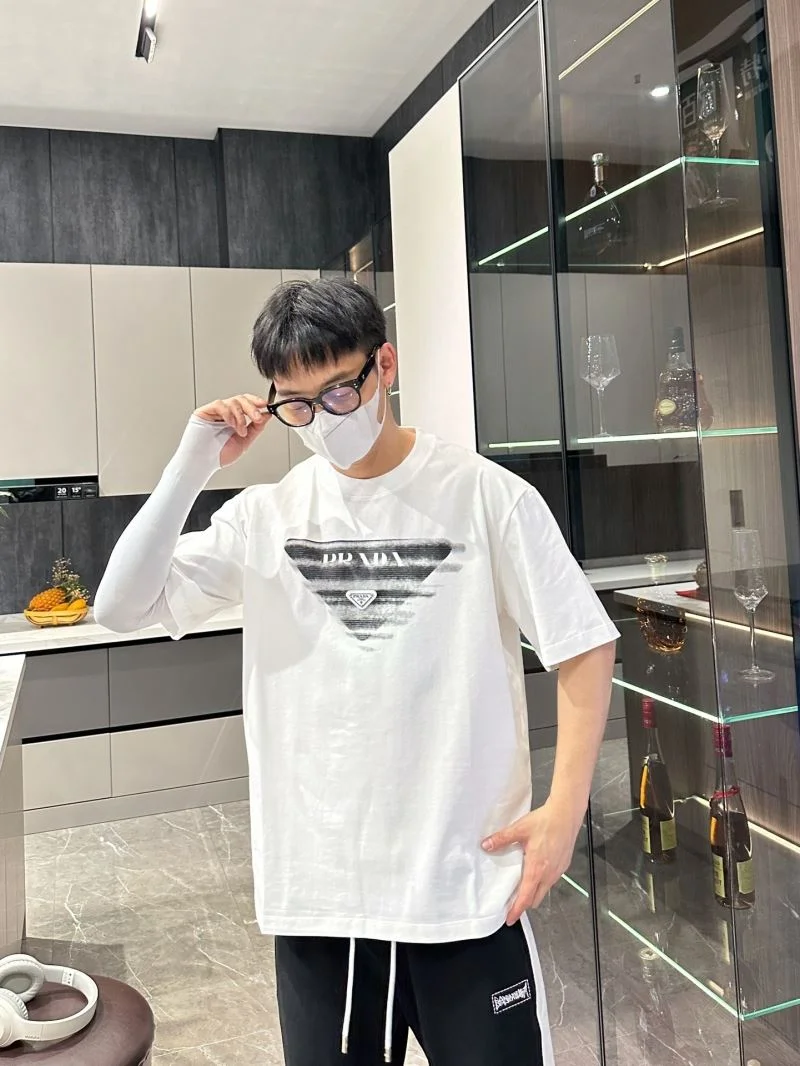 Discounted Prada T-Shirts