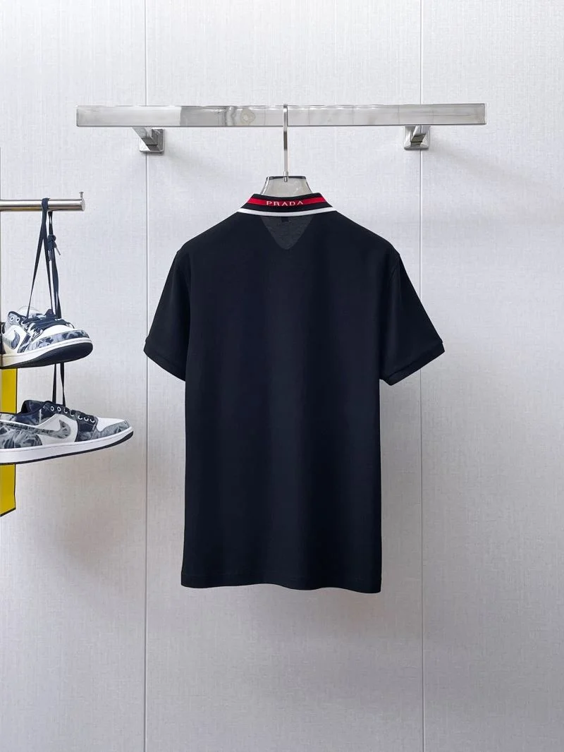 Low-cost Prada T-Shirts
