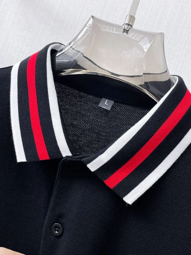 Low-cost Prada T-Shirts