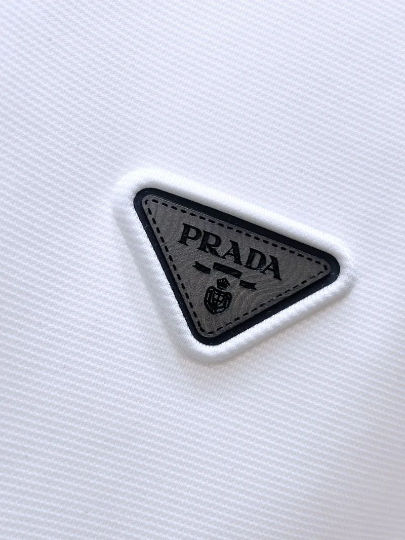 Accurate model Prada T-Shirts