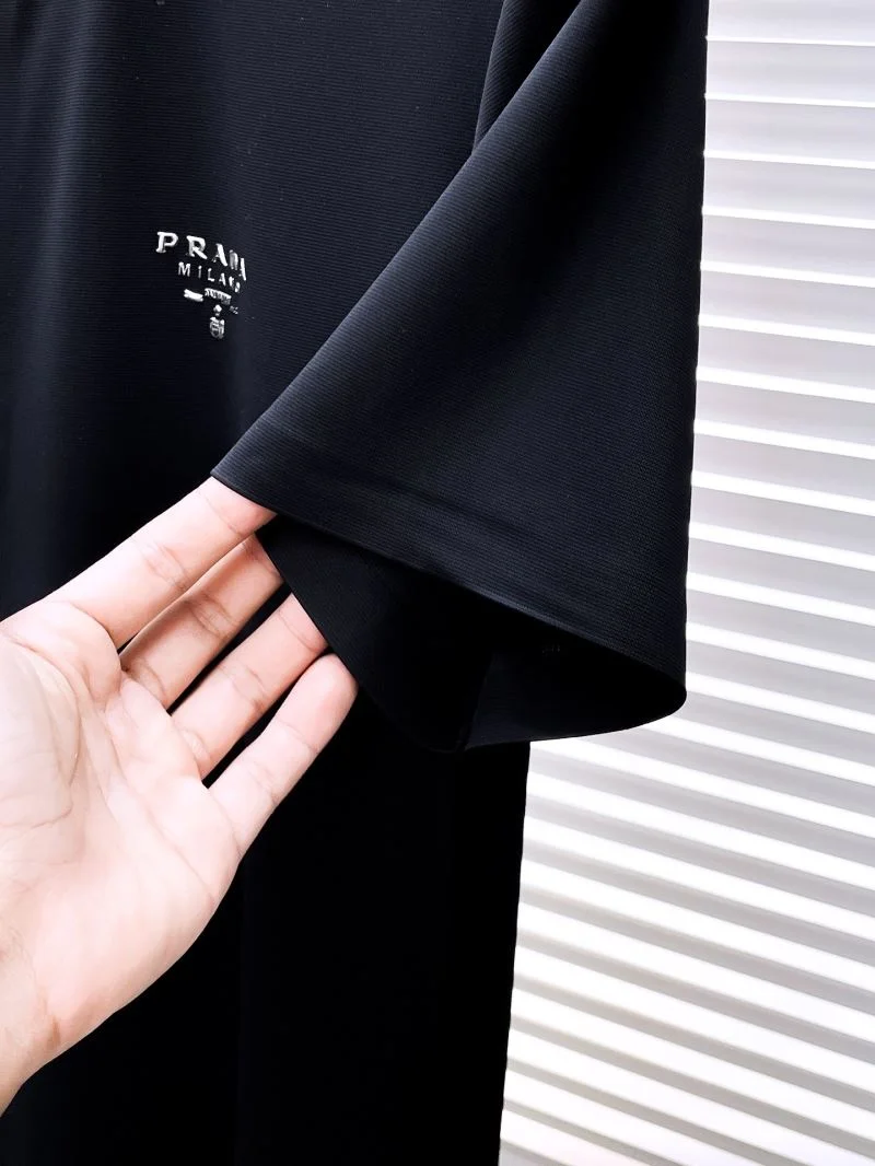 Cut-rate Prada T-Shirts