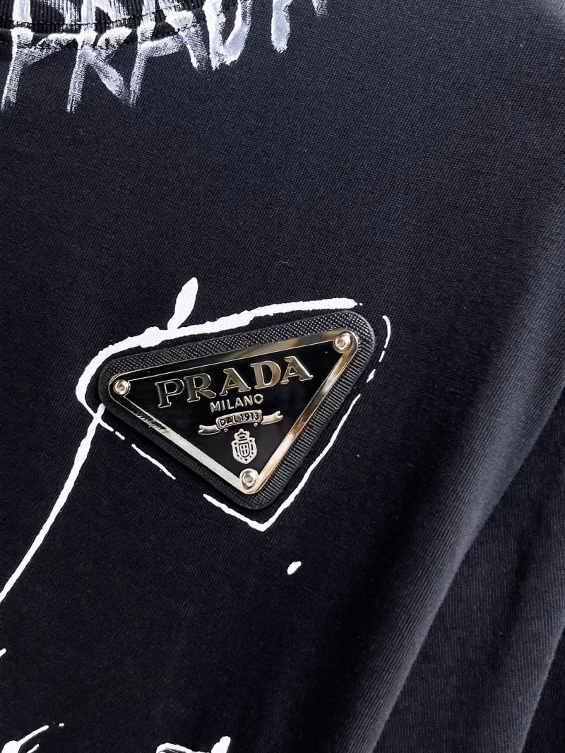 Accurate model Prada T-Shirts